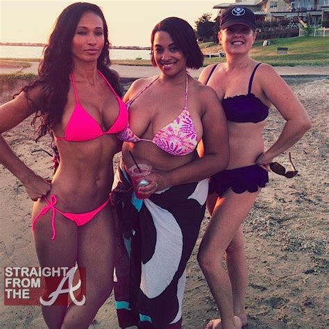 Pilar Sanders Body Deion Sanders Ex Wife Sends 2 Word Message Before