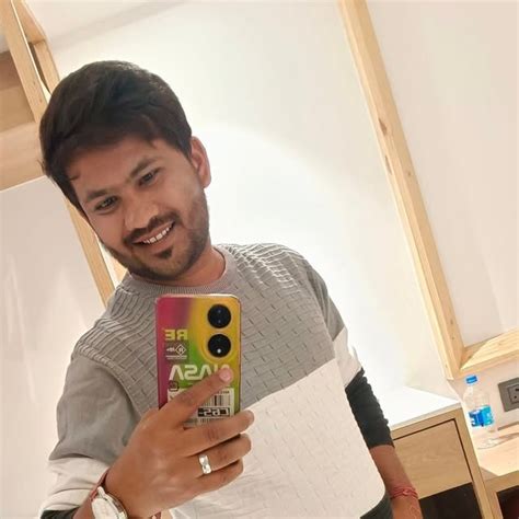 Vikram Gupta Vikramgupta934 • Threads Say More