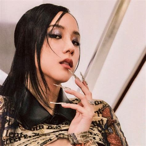 Jisoo Selca ♡ 지수 Savefollow 🎧