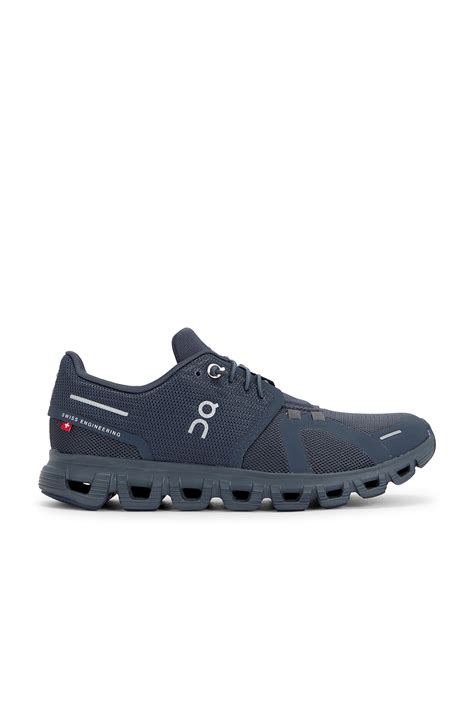 On Cloud 6 Sneakers In Navy And Stone Revolve