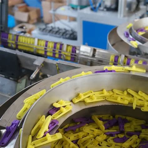 Plastic Clamp Clip Assembly Machine Nylon Clamp Assembly Machine Clamp Automatic Assembly