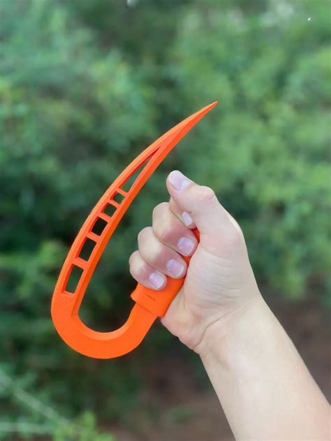 Tactical Mantis Hook Free 3d Print Model Makerworld