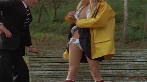 Lydie Beggy Nua Em Lambe Me Toda