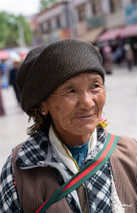 Lhassa 100 Portraits Part 1