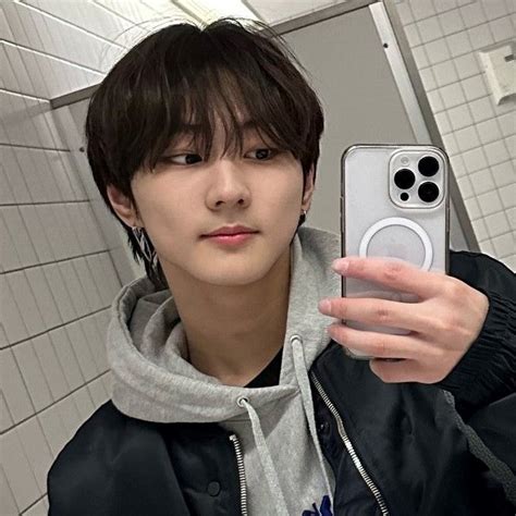 Jungwon Pfp Boyfriend Pictures Cutie Patootie Cute Backrounds