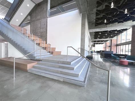 Standard Steptreads Closed Riser