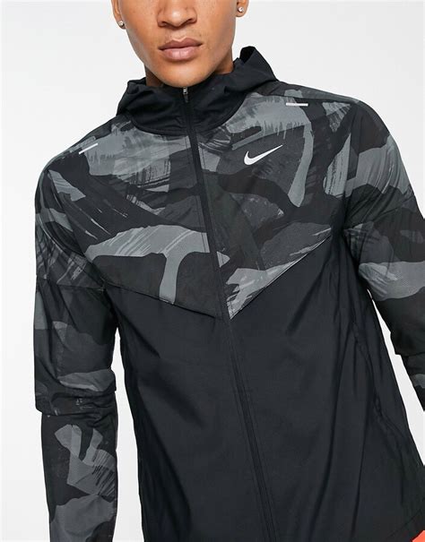 Nike Running Camo Repel Windrunner Packable Jacket In Black And Grey