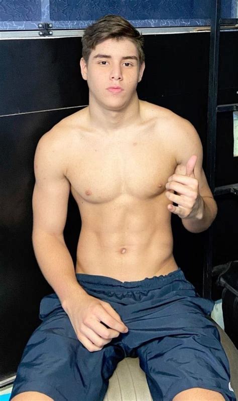Handsome R Cuteguys