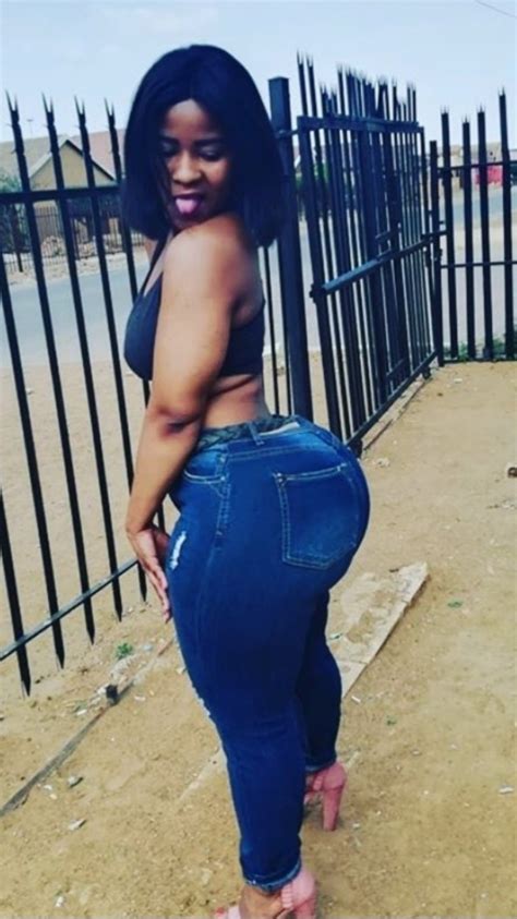 Some Random Shit Shesfreaky