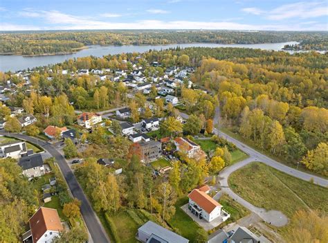 Tomtmark Till Salu På Skräppavägen 8 Sjöängen Huddinge Booli