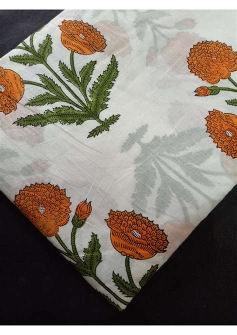Swiss Cotton Digital Floral Printed Fabric At Rs 90meter In Surat Id