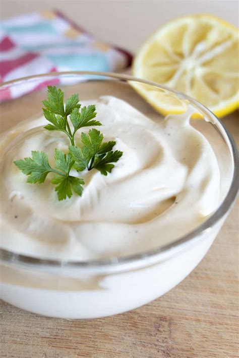 Easy Vegan Mayonnaise
