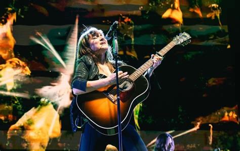 Eva Amaral Y Juan Aguirre Aparecen En Zaragoza Y Sorprenden A Sus Fans