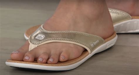 Kylene Yee Stevenss Feet