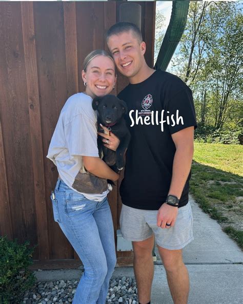 The Noah Center You Can Help Us Win 1 000 By Voting For Our Incredible Volunteer Phyllis