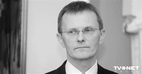 Mūžībā Devies Bijušais Finanšu Ministrs Vilks