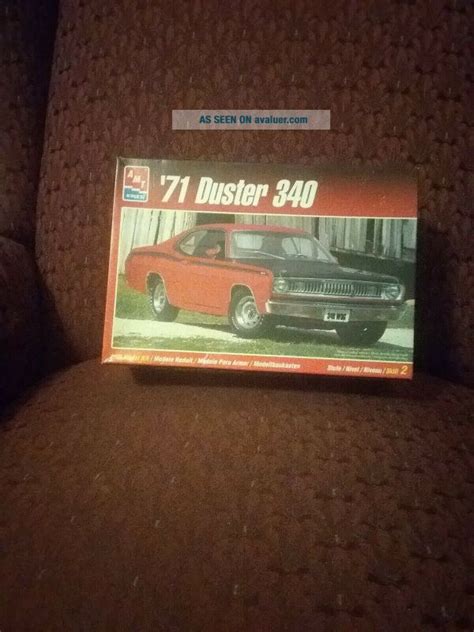 Amt Ertl 71 Plymouth Duster 340 125 Model Kit 8437 Complete In Open