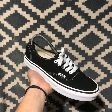 Vans Authentic Black Classic Mens Fashion Footwear Sneakers On