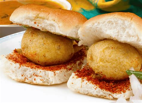 Vada Pav Indian Burger Delishglobe
