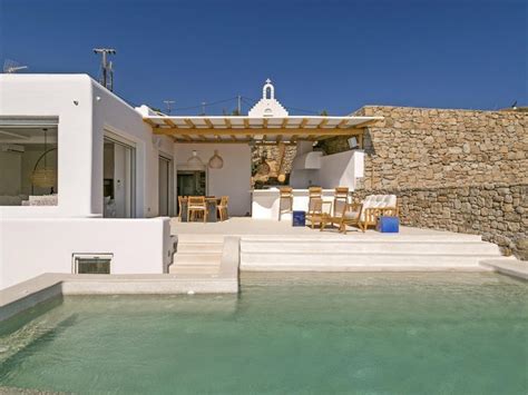 Pin By Dalin Namirdi On Ipotesi Greek Villas Mykonos Villas Luxury