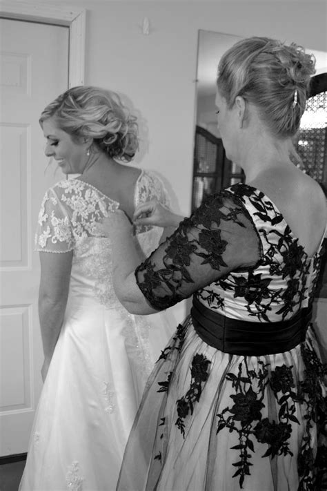 Bride And Mom Bride Photographer Photography