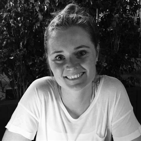 Sofie Toft Efterskolelærer Brejning Efterskole Linkedin