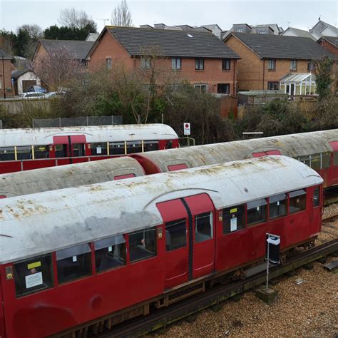 British Diesels And Electrics Class 483