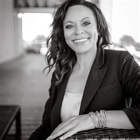 Michelle M Michiluvs On Threads