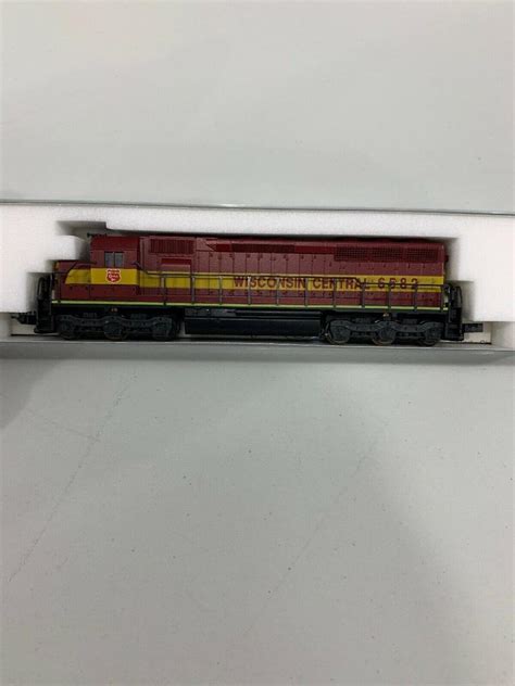 Kato N Scale Emd Sd45 Locomotive Wisconsin Central 6582 Nib 2021609909