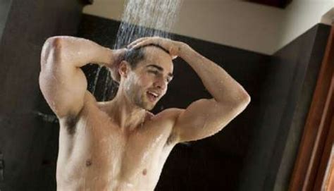 Jyothi Rai Hot Photos Goes Viral On Social Media ಹಾಟ್ ಲುಕ್‌ ನಲ್ಲಿ