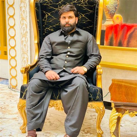 سیٹھ نادر شکیل گجر
