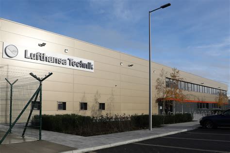 Mobile Engine Services Mes Become Success Story For Lufthansa Technik