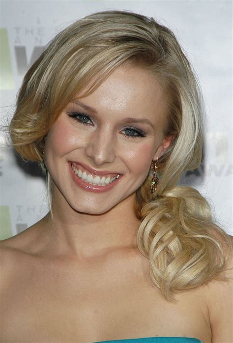 100 Kristen Bell Pictures