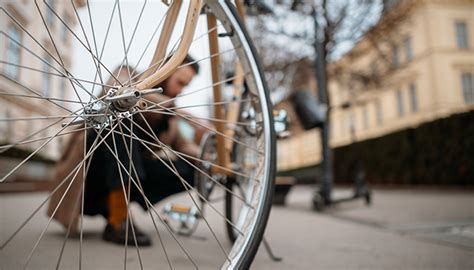 Sparke Helmores Mad Motor Accidents Division Weekly Issue 77 Sparke Helmore