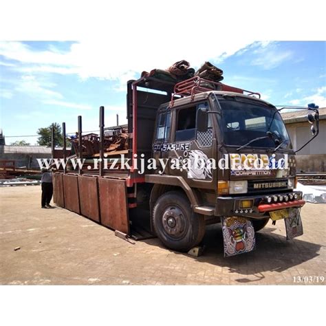 Jasa Transportasi Truk Kargo Fuso Oleh Pt Rizki Jaya Abadi Transportasi
