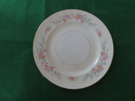 Dinner Plate Homer Laughlin J46n5 Eggshell Georgian Third Vintage Shop