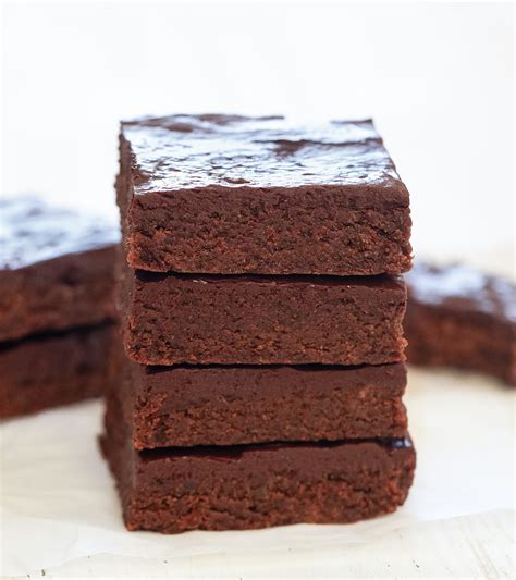 3 Ingredient Healthier Brownies No Flour Added Sugar Eggs Or Butter