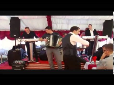 Srecko Gajic Krecar And Band Kolo Za Pocetak Svirke 1deo Chords Chordify