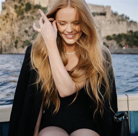 Abigail Cowen Рыжая девушка Джинни уизли Знаменитости