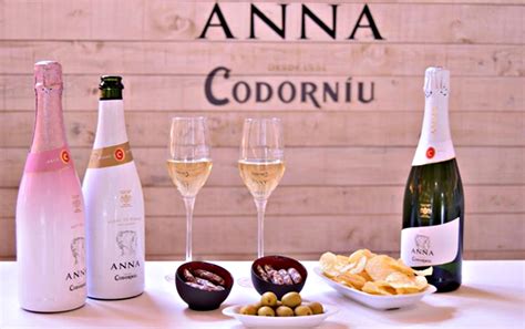 Anna De Codorníu · Cava Con Calidad Y Carácter Comercial Tabarca · Distribución De Bebidas Y