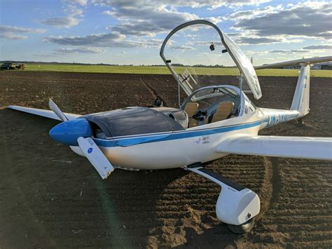 Motor Glider Tmg H36 Dimona After Accident For Parts Aerohangar