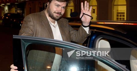 K Malofeyev Questioned About Case Of Fraud With Credit Of Vtb Sputnik Mediabank