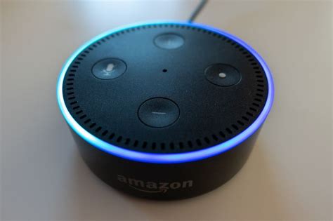 Why Is Alexa Flashing Green, Yellow, Red, White, or Purple?