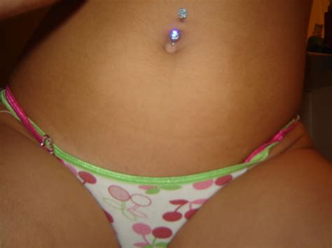 Photos Of A Playful Hottie Posing For Her Fuck Buddy Porn Pictures Xxx