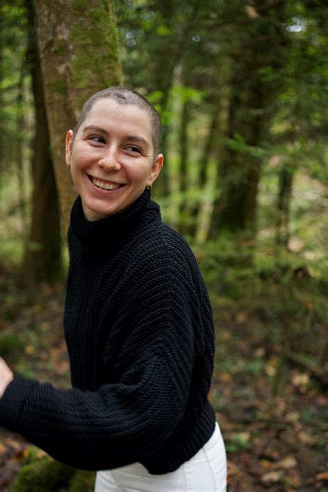 „schock Diagnose Brustkrebs Wie Es Julia Laube Nach Chemo Und