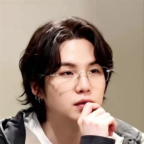 Chat With Yoongi Text Or Voice Enjoy Ai Chat Free And Safe