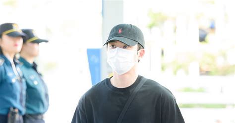 도경수해외 팬들 만나고 올게요 사진