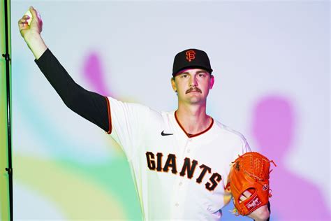 Sean Hjelle Stars In Sf Giants Topgolf Video Mccovey 50 Off