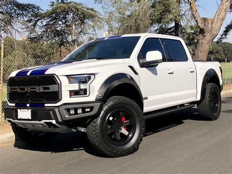 Ford Raptor 150 4x4 2021 Ford F 150 Raptor Review Pricing And Specs
