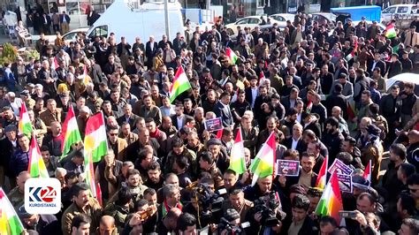 بە وێنە؛ خۆپیشاندانی خەڵکی چەمچەماڵ لە دژی هێرشەکەی سەر هەولێر